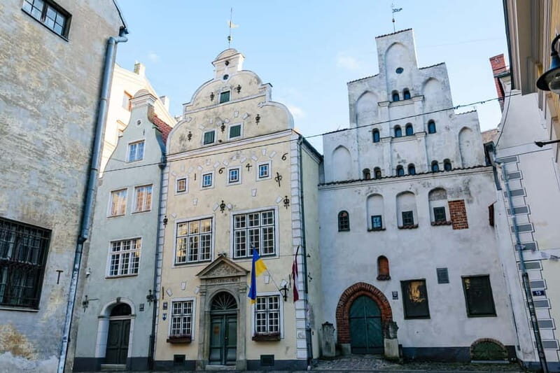 Riga: 2-Hour Walking Tour in the Old Town - The Art and Commerce of Old Riga  