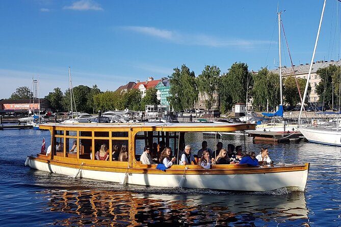 Riga City Canal & Daugava River Premium Boat Tour with Audioguide - An In-Depth Look at the Experience