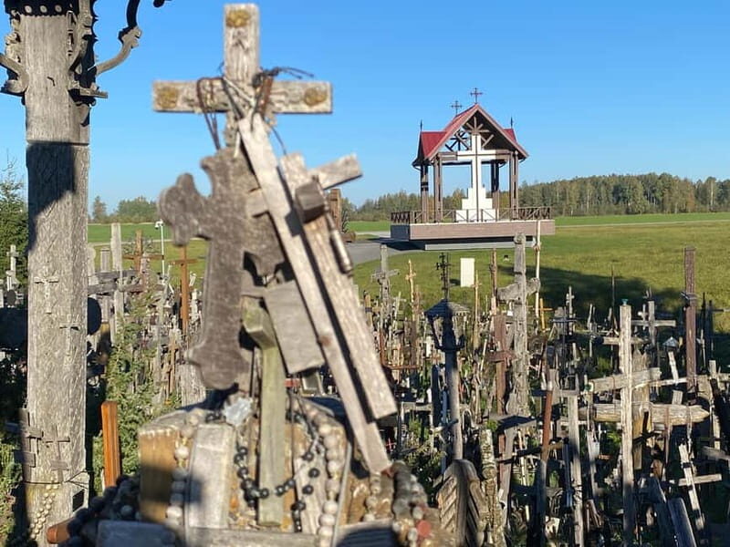 Riga: Hill of Crosses, Guided Rundale Palace & Bauska Castle - An In-Depth Look at the Tour Experience