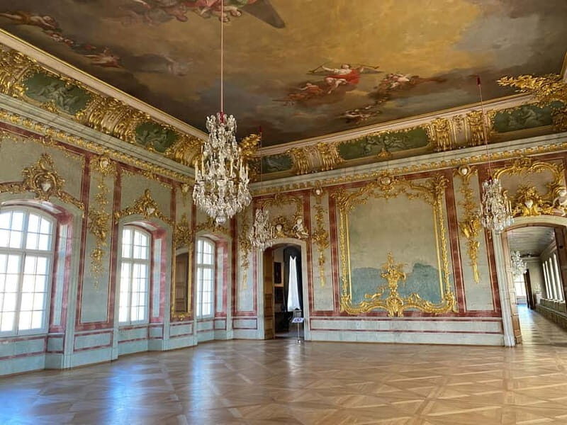 Riga: Hill of Crosses, Guided Rundale Palace & Bauska Castle - Summary