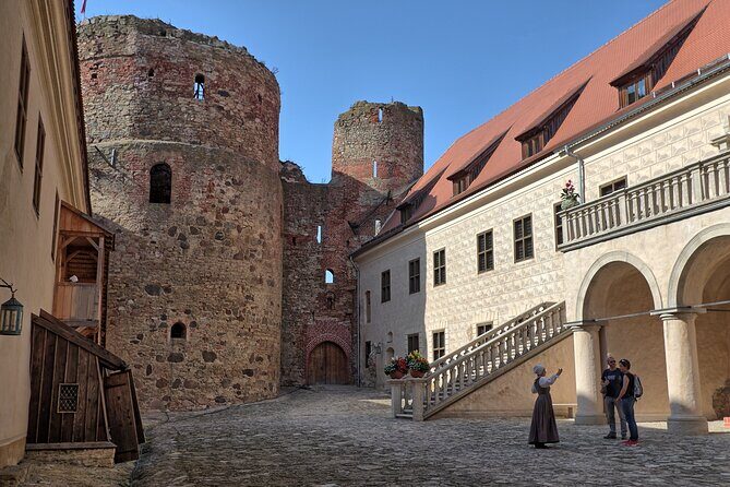 Riga: Hill of Crosses & Guided Rundale Palace with Bauska Castle - Who Will Love This Tour?