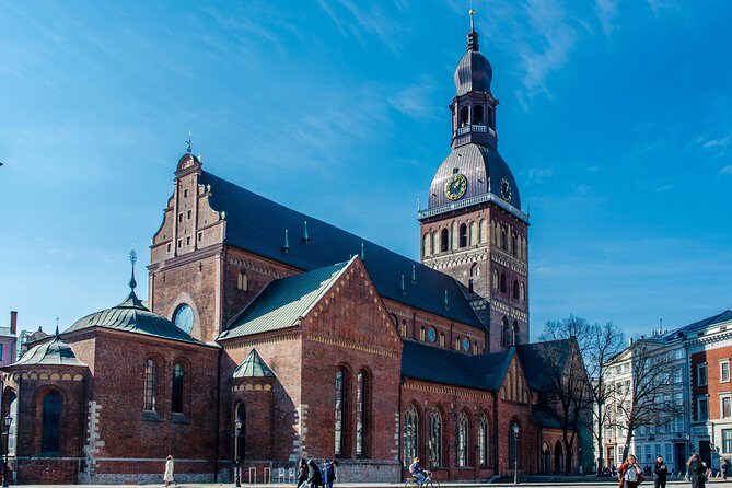 Riga Old Town walking tour - What to Expect from This Riga Old Town Walking Tour