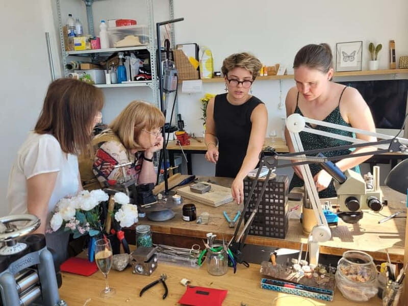 Riga: Private Jewelry Workshop with a View - FAQ