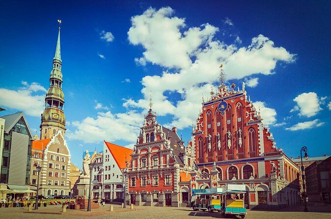 Riga-Tallinn Sightseeing Tour Bus - What’s Included & What Costs Extra