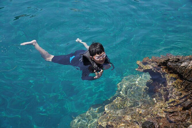 Rina Cave Sea Kayak Tour with Snorkeling and Picnic - The Experience: What Travelers Say