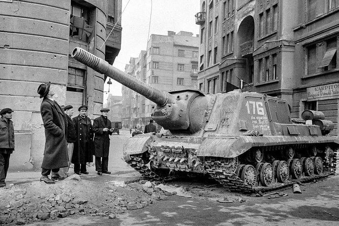 Rise Against the Soviet: The 1956 Revolution - Private Tour - FAQ