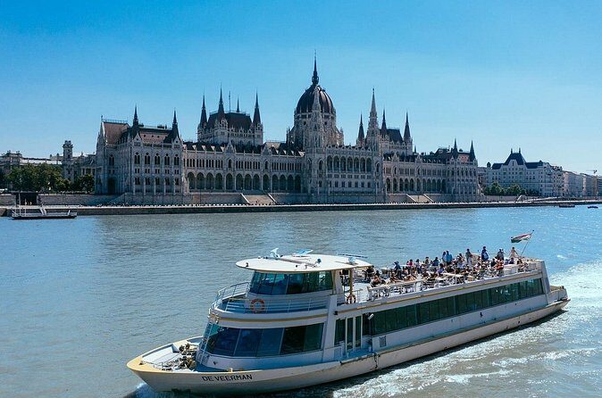 River Cruise ticket and Walking Tour in Budapest - FAQ