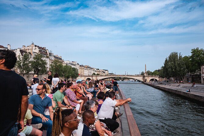 River Seine Sightseeing Boat Tour with Audio Guide - FAQs