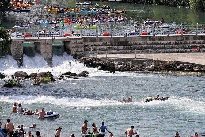 River Tubing on the Comal River with 3 Chutes and Shuttle - What to Expect When Tubing the Comal River