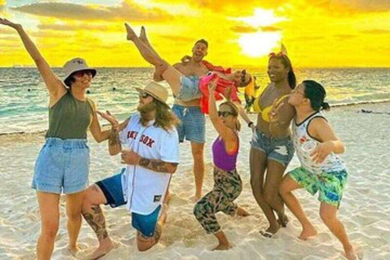 Riviera Maya: Isla Contoy and Isla Mujeres Full-Day Tour - Practical Considerations