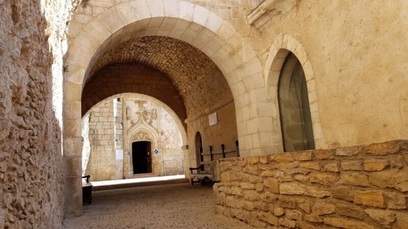 Rocamadour : private walking tour with a registered guide - FAQs