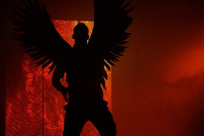 Rock Hard: Male Strip Show in Las Vegas - Practical Details and Tips  