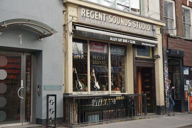 Rock Music Walking Tour of London's Soho - What Makes This Tour Stand Out?