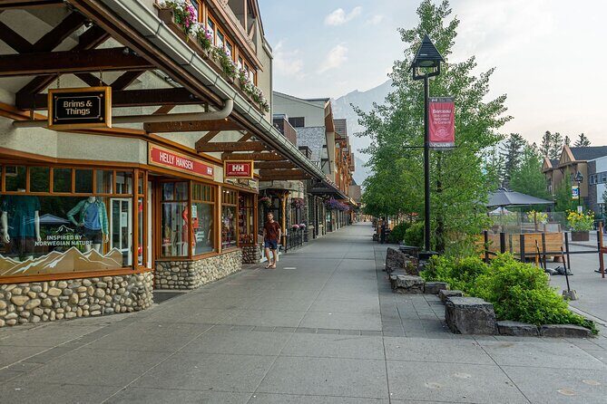 Rockies Fall/Spring Premium Tour from Vancouver - Day 5: Return to Vancouver