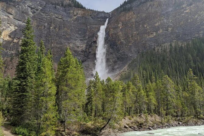 Rockies Grand Advanture: Moraine & Louise Lakes, Waterfall Tour - Who Is This Tour Best For?
