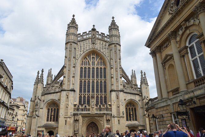 Roman Baths and Bath City Walking Tour - Accessibility and Physical Fitness
