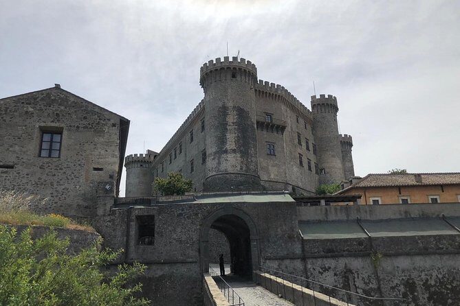 Roman countryside & Lakes Day Tour - Transportation and Overall Experience
