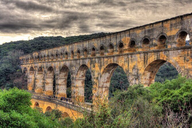 Roman heritages and Chateauneuf du Pape Wine Tour from Avignon - Who Is This Tour Best For?