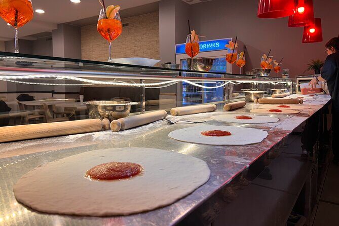 Roman Style Pizza Cooking Class & Spritz Flow in Rome - Price and Value