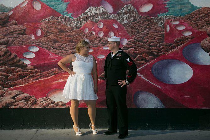 Romantic 2 Hour Photo Tour by Limousine - A Closer Look at the Romantic 2 Hour Photo Tour by Limousine in Las Vegas