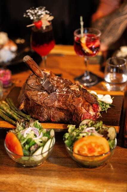 Romantic Dinner at Bovinos Steakhouse - FAQs