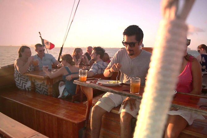 Romantic Dinner on a Spanish Galeon in Cancun - Who Is This Tour For?