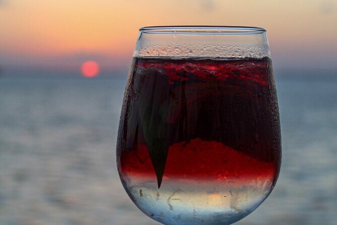 Romantic Dinner Touring the Nichupté Lagoon in Galeón - An In-depth Look at the Galeón Dinner Cruise Experience