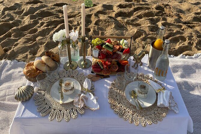 Romantic Picnic - What Is the Romantic Picnic Experience?