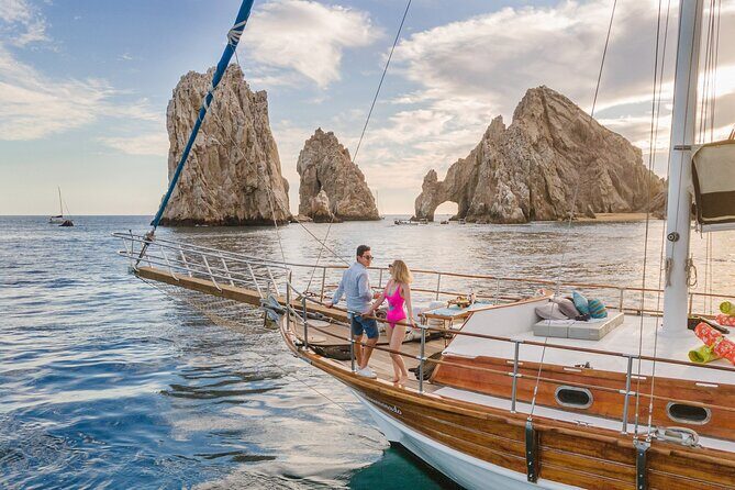 Romantic Sailboat Sunset: Live Music, Premium Bar & Dinner -Cabos - A Full Review of the Romantic Sailboat Sunset Experience in Cabo San Lucas