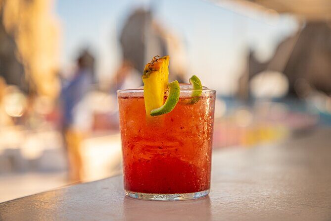 Romantic Sailboat Sunset: Live Music, Premium Bar & Dinner -Cabos - FAQ