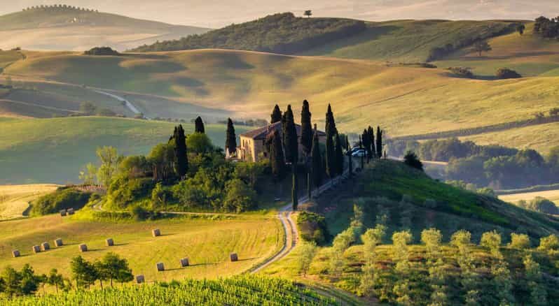 ROMANTIC WINE TOUR FOR 2 - Wine Tour in Chianti (Tuscany) - Key Points