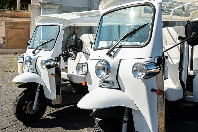 Rome 2h Tuk-tuk Tour with Prosecco & Hidden Gems - A Detailed Look at the Itinerary