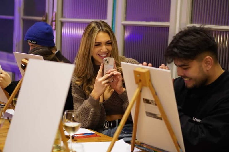 Rome: Afternoon Paint and Sip Experience in Piazza Navona - An In-Depth Look at the Rome Paint and Sip Experience