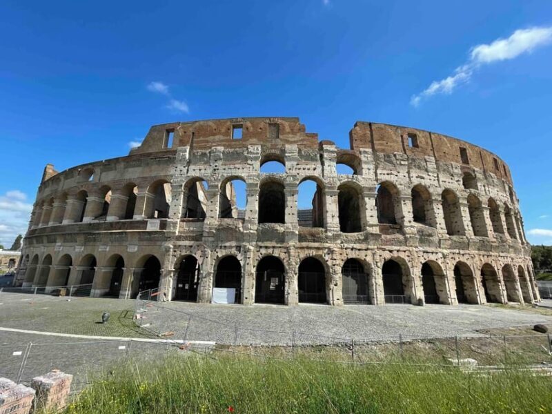 Rome: Arena Colosseum Tour with Arena Access - The Guide: Who Makes the Difference