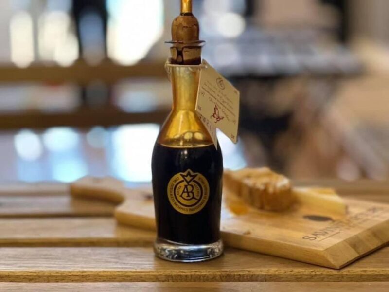 Rome: Authentic Roman Restaurant Dining Experience & Wine - In The Sum Up