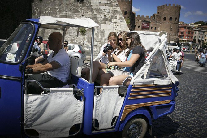 Rome by Ape Calessino Auto Rickshaw - Discovering Rome on a Vintage Rickshaw