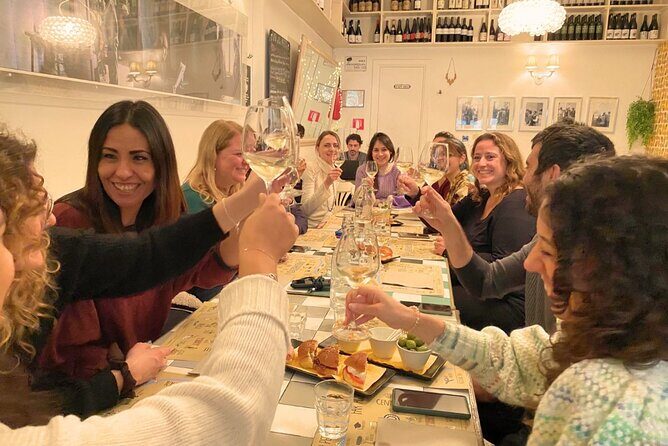 Rome: Candlelight Food & Wine Tasting in Ancient Roman Cellar - Duration and Group Size