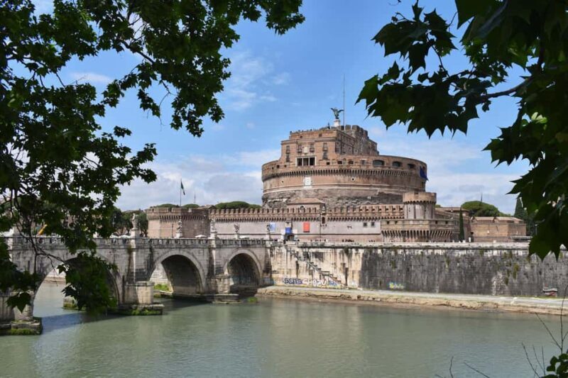 Rome: Castel Sant'Angelo Entry Ticket & Audio App - Exploring Castel SantAngelo: A Deep Dive into Rome’s Iconic Fortress