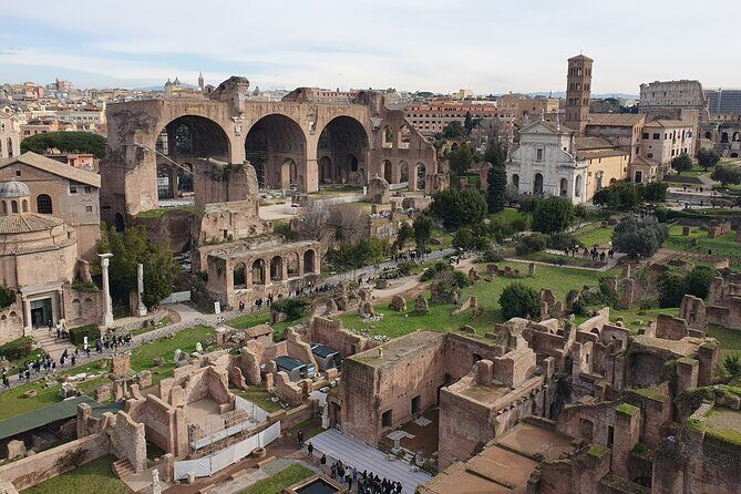 Rome: Colosseum Arena and Forum Tour - Key Points