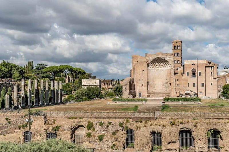 Rome: Colosseum & Forum Small Group Tour with Palatine Hill - Key Points