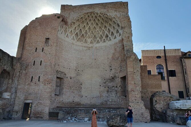 Rome: Colosseum, Roman Forum & Palatine Hill Experience - Who Should Consider This Tour?