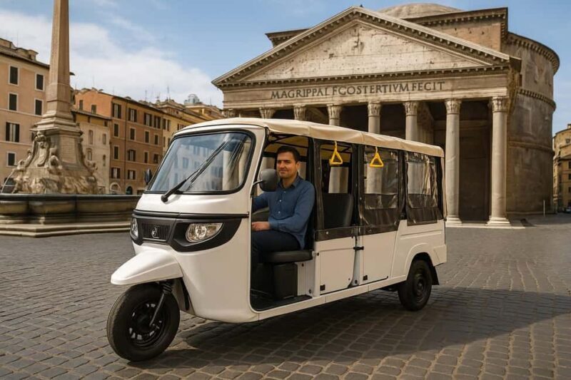Rome: Electric Tuk Tuk (night) withphotography services - Discover Rome by Night in an Electric Tuk Tuk