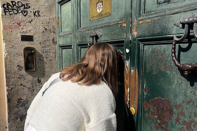 Rome: Explore Top Attractions by Exclusive Golf Cart Tour - The Colosseum: A Majestic Drive-By