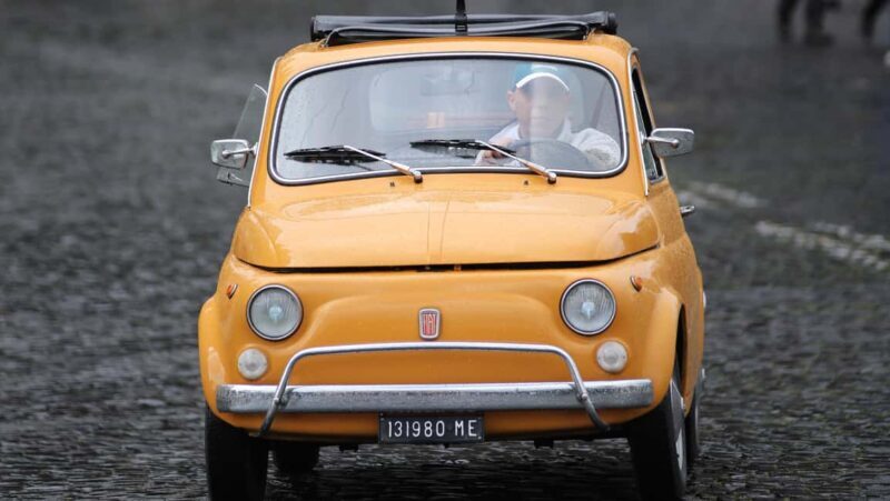 Rome: Fiat Cinquecento Vintage Photography Service - A Closer Look at What to Expect