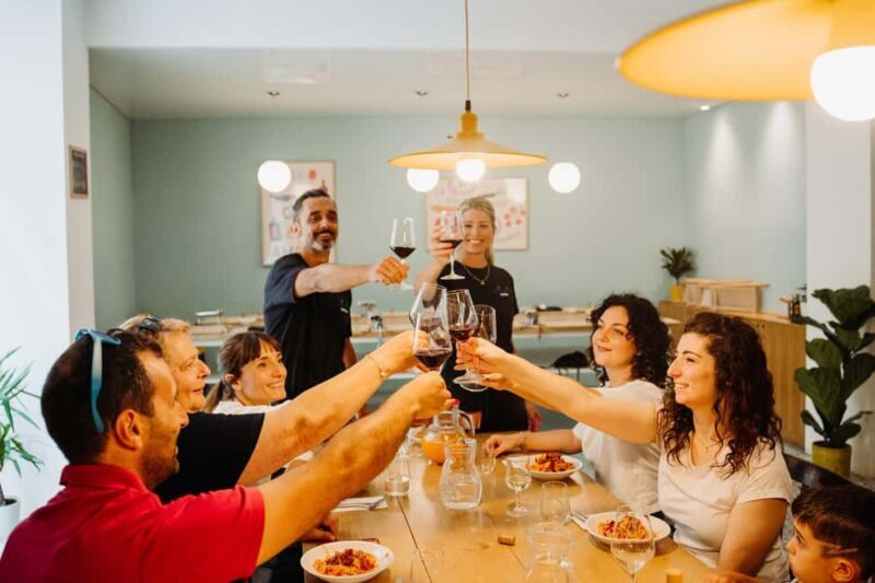 Rome: Fresh Pasta-Making Class with Wine and Gelato - Why This Experience Works