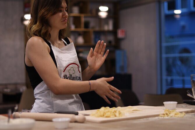 Rome Fresh Pasta & Tiramisu Cooking Class near Piazza Venezia - The Experience Breakdown
