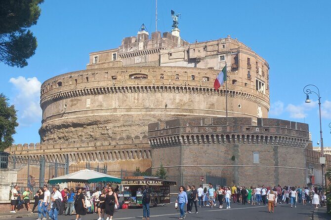 Rome Golf Cart Driving Tour: City Center, Colosseum & Catacombs - FAQs