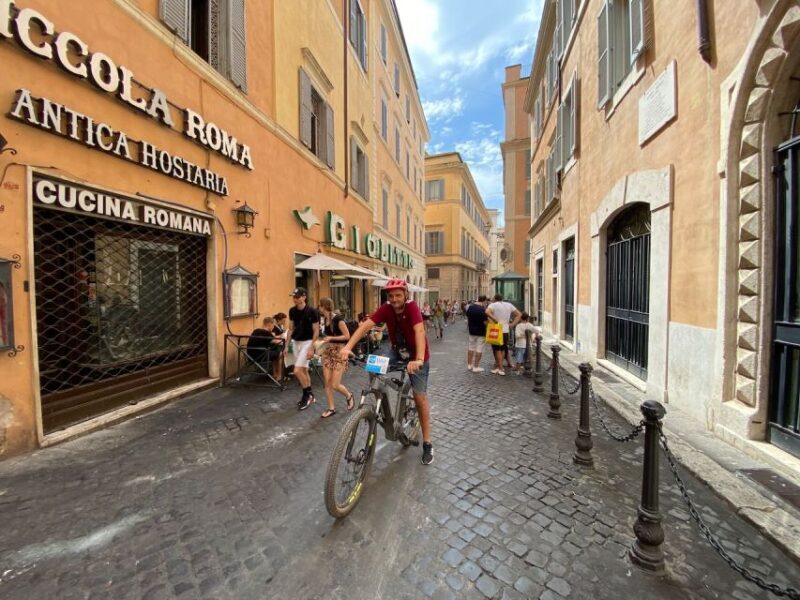 Rome :guided night e-bike tour with typical ice-cream - Key Points