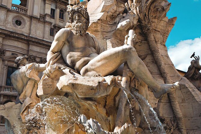 Rome: Guided Small Group Walking Tour of City Highlights - Key Points