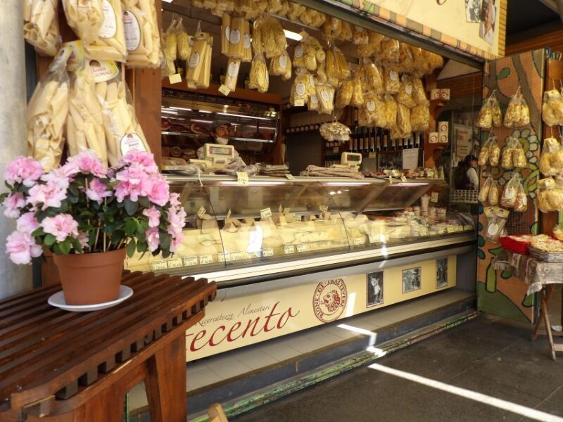 Rome: Guided Walking Tour and River Boat Ride - An In-Depth Look at the Tour Experience